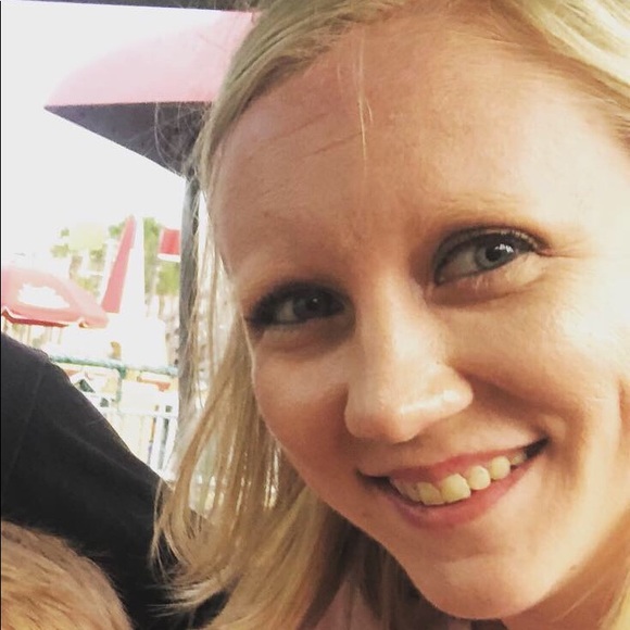 Courtney's Closet (@courtneymays618) | Poshmark